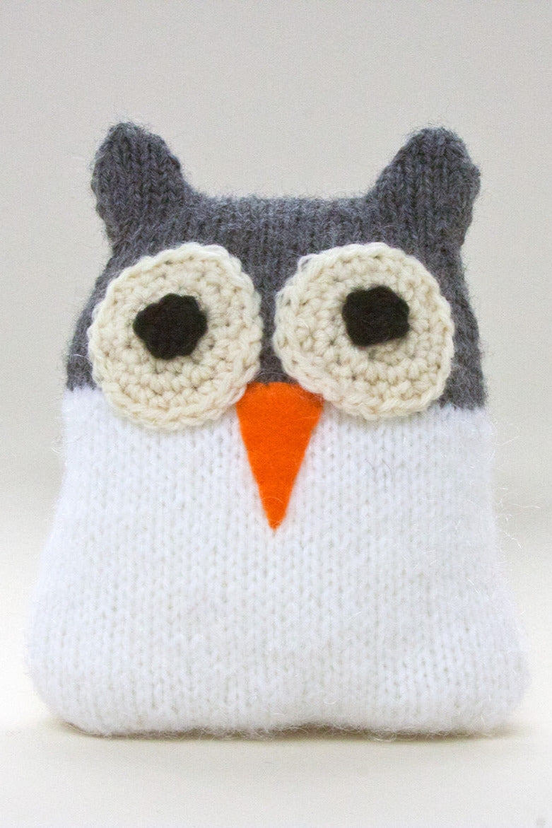 Snow Owl Pattern (Knit) – Lion Brand Yarn