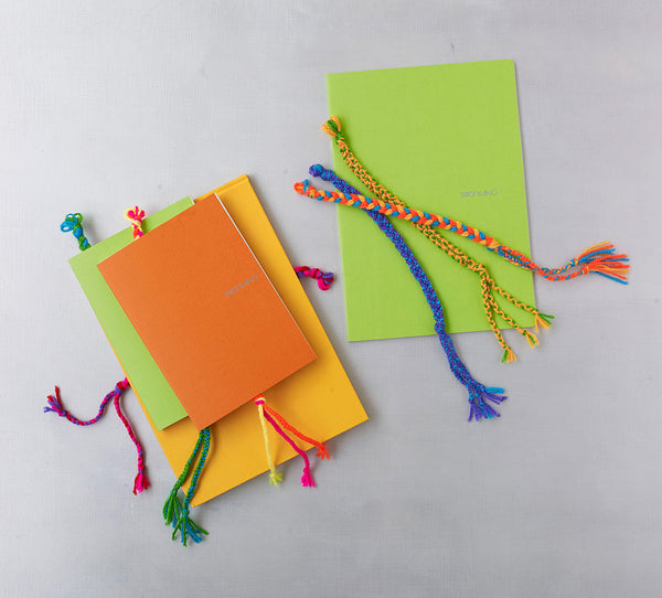 Braided Bookmarks Pattern (Crafts) – Lion Brand Yarn