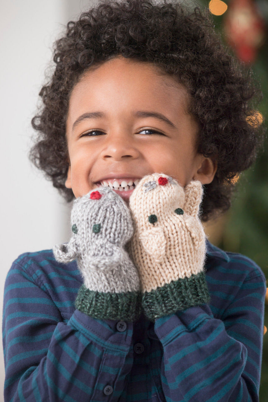 Cat And Mouse Mittens (Knit) - Version 1 – Lion Brand Yarn