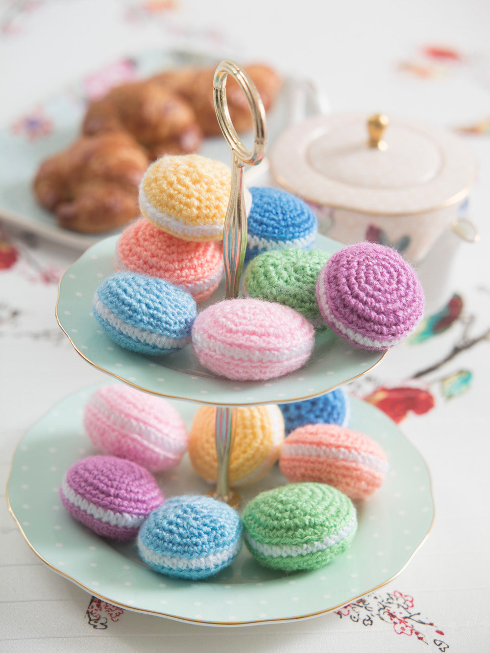 Springtime In Paris Macarons (Crochet) – Lion Brand Yarn