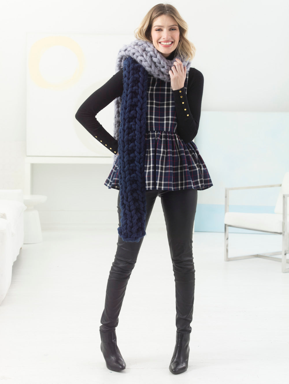 Two Color Scarf (Knit) – Lion Brand Yarn