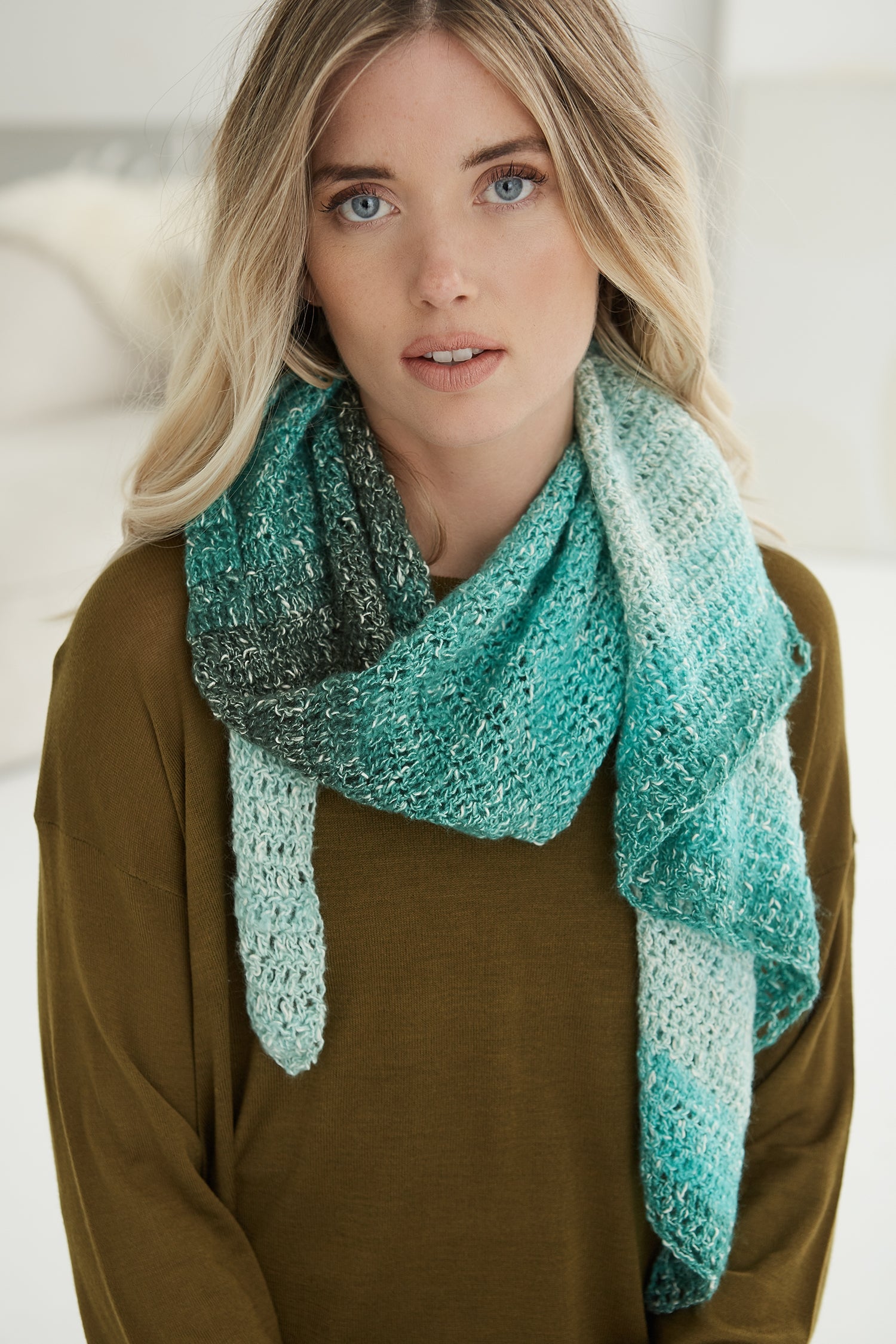 Tribeca Triangle Shawl (Crochet) - Version 2 – Lion Brand Yarn