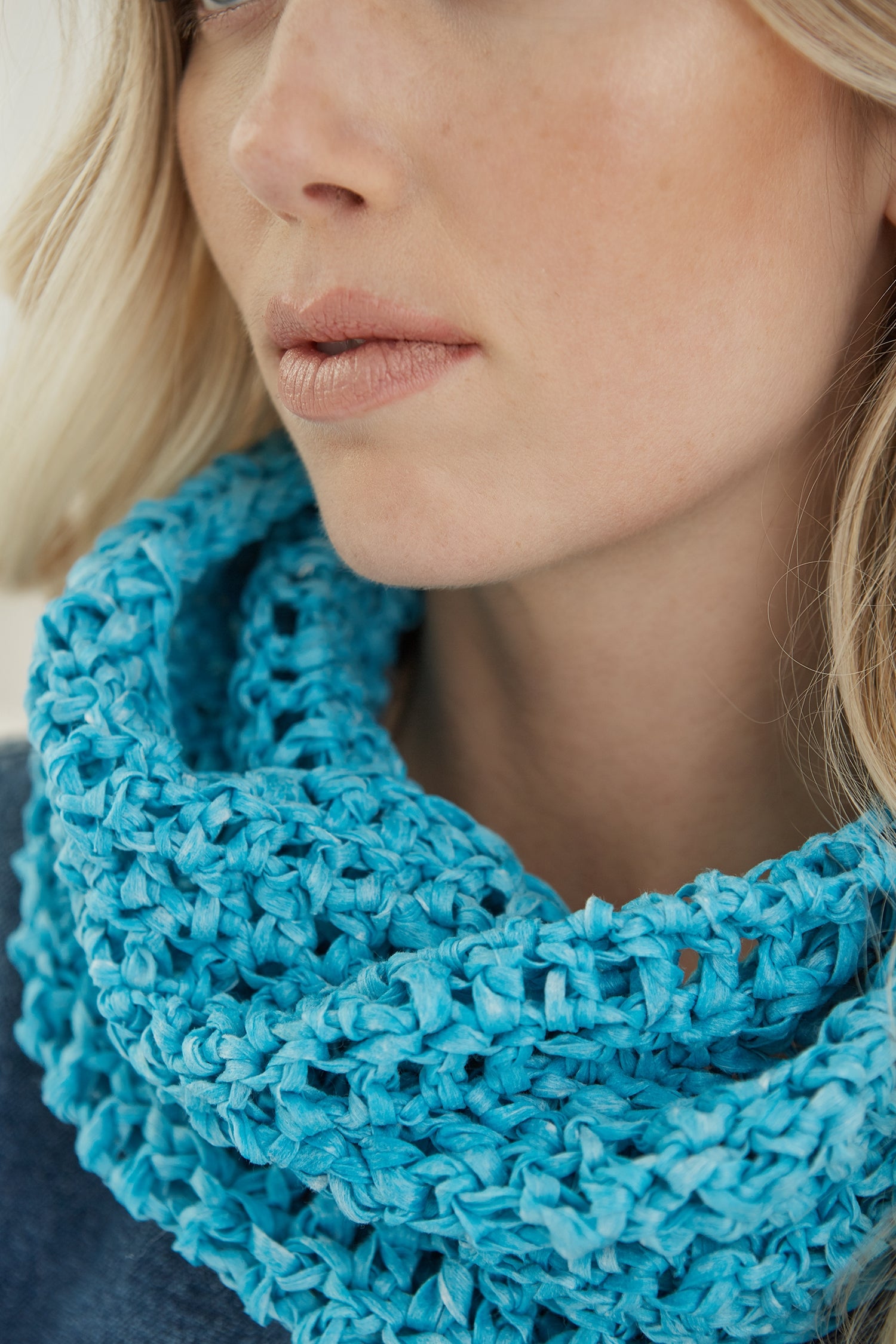 Cos Cob Cowl (Crochet) – Lion Brand Yarn