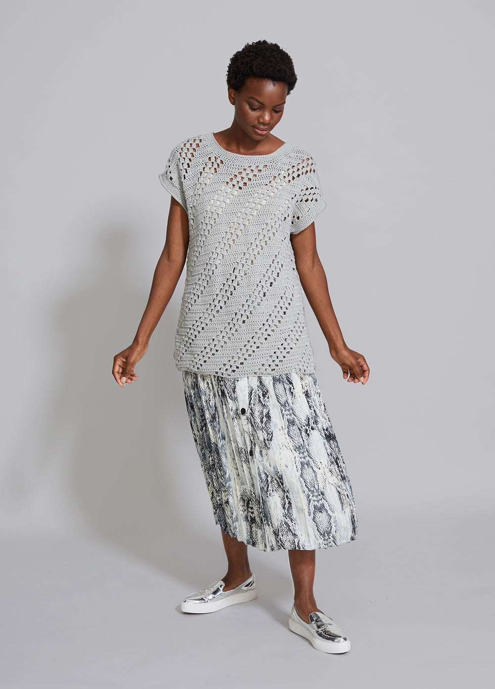 Diagonal Eyelet Top (Crochet) – Lion Brand Yarn