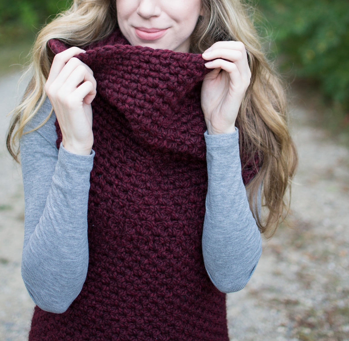 Crochet Kit - Chain Link Armored Cowl – Lion Brand Yarn